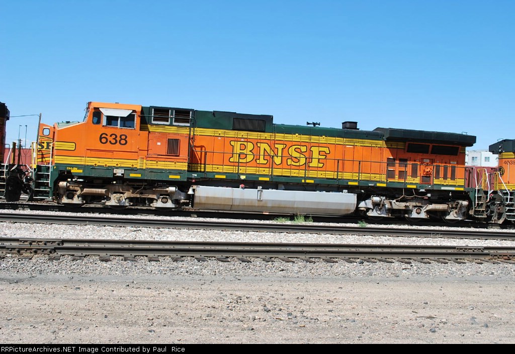 BNSF 638